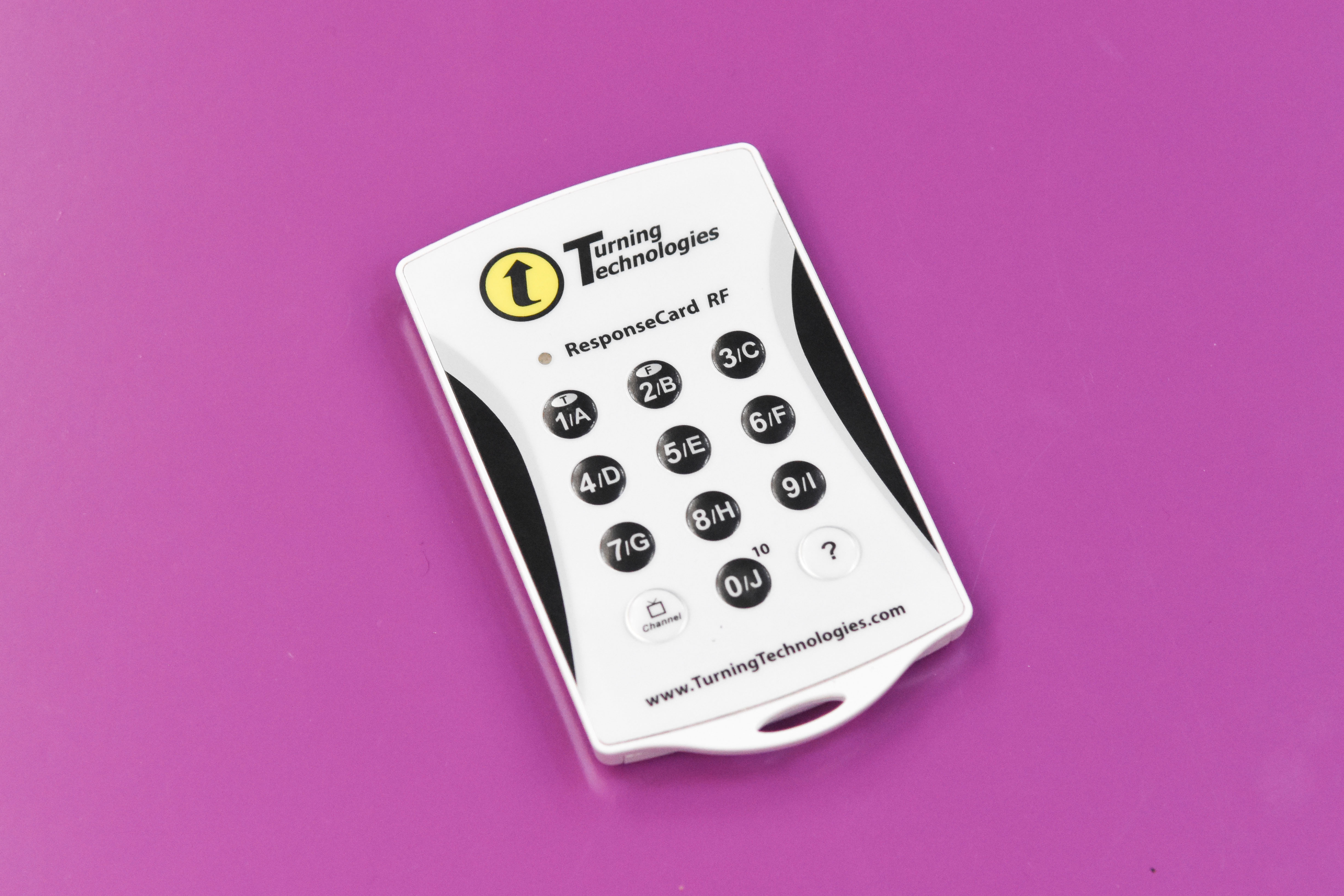 TURNING TECHNOLOGIES Voting Card For Rent At STAKE5 be turning-technologies-voting-card-for-rent-at-stake5-be