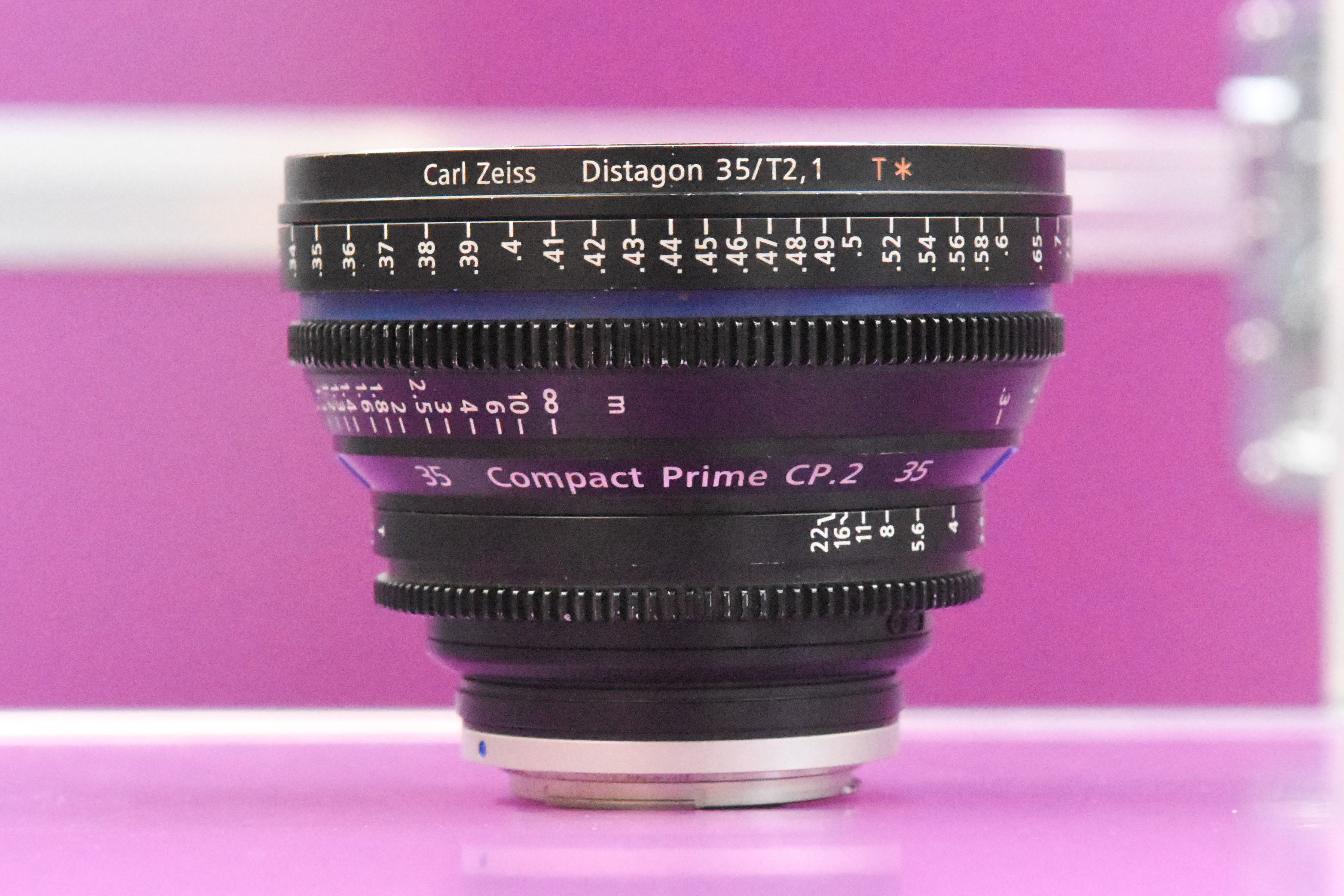 Zeiss Compact prime CP.2 35mm/T2,1 huren bij STAKE5.be